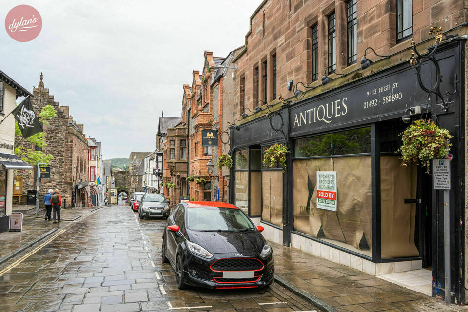 Dylan's Restaurant | WE ARE OPENING A SHOP ON CONWY HIGH STREET!