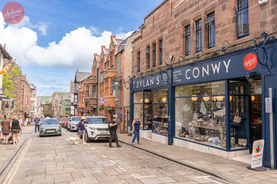 Dylan's Restaurant | Explore Conwy with a Dylan’s Packed Lunch