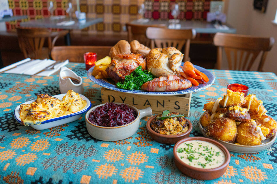 Dylan's Restaurant | Dylan’s Sunday Lunch Club | Glwb Cinio Dydd…